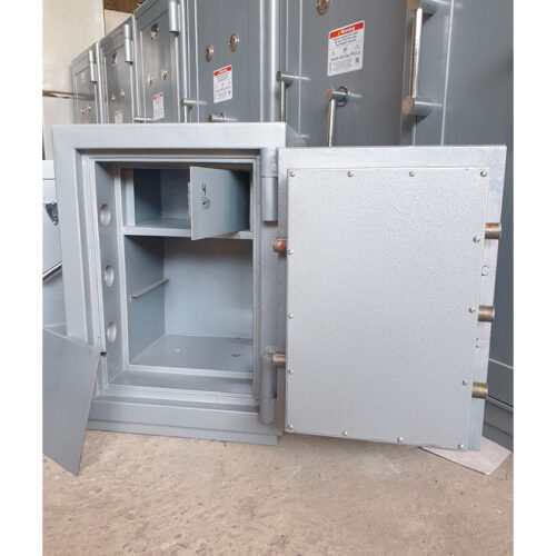 Fireproof Cash Safe with Floor Bolt Fixing – Maximum Security